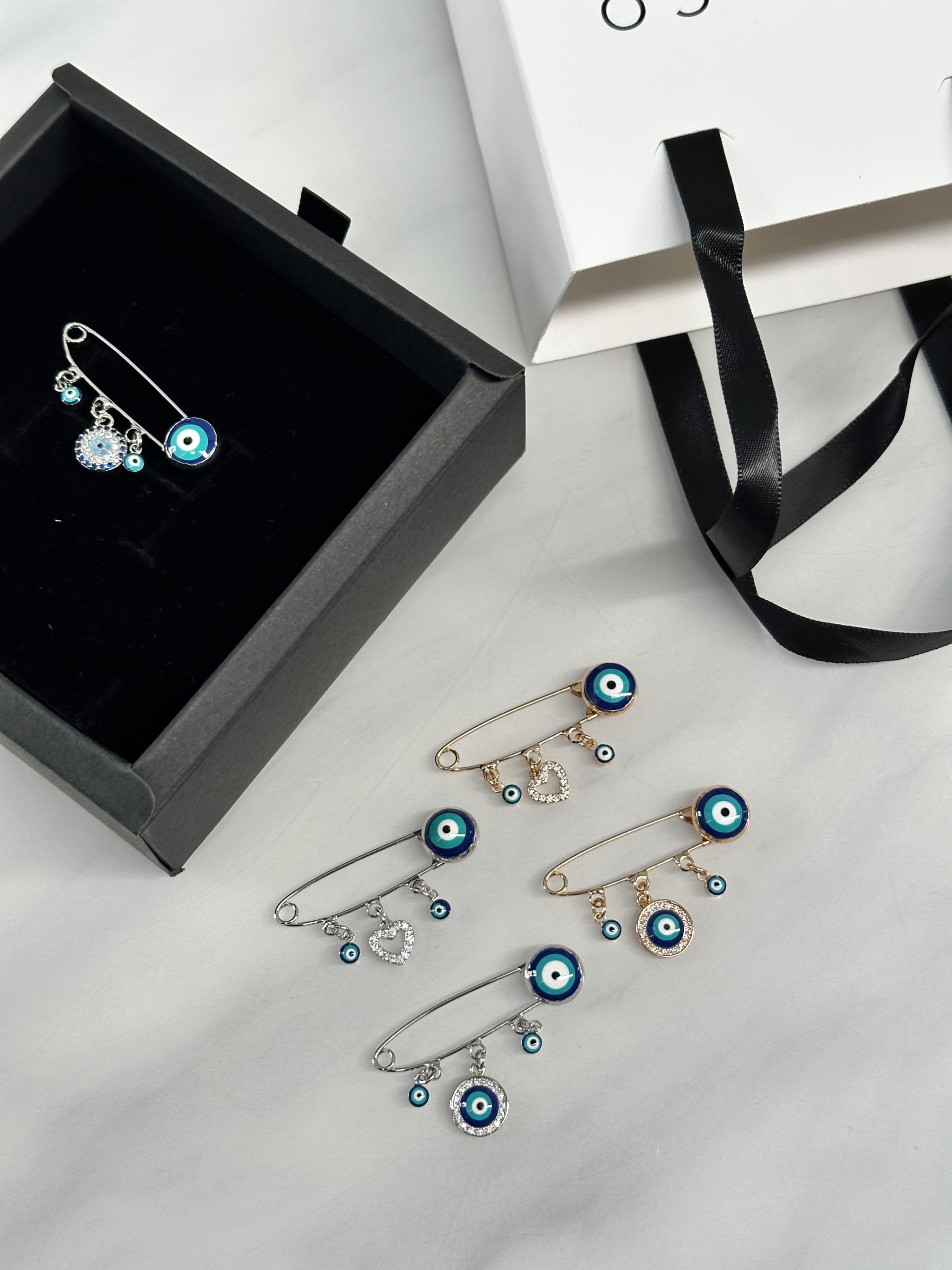 EVIL EYE MATI PROTECTION PIN - The Luxx Co